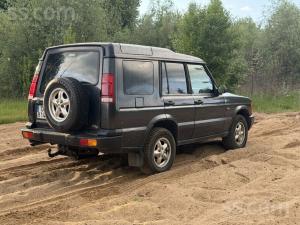 Pelēks Land Rover Discovery 2000 Rīga, ar dzinēja tilpumu 2.50 L un nobraukumu 335 tūkst. km par 2300 €, foto 4 vietnē AUTOMOTO.COM.LV