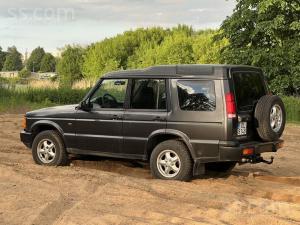 Pelēks Land Rover Discovery 2000 Rīga, ar dzinēja tilpumu 2.50 L un nobraukumu 335 tūkst. km par 2300 €, foto 5 vietnē AUTOMOTO.COM.LV
