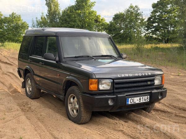 Pelēks Land Rover Discovery 2000 Rīga, ar dzinēja tilpumu 2.50 L un nobraukumu 335 tūkst. km par 2400 €, foto 1 vietnē AUTOMOTO.COM.LV