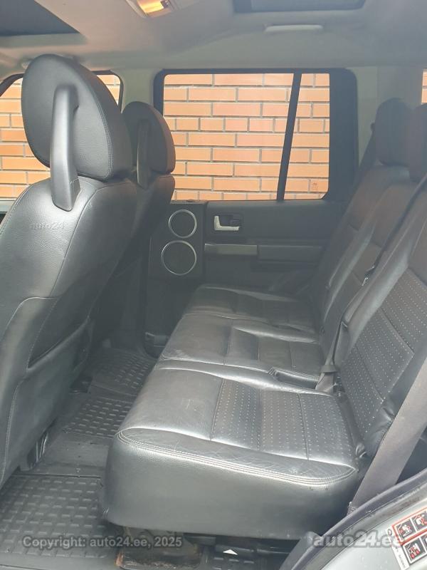 Grey Land Rover Discovery 2005 in Viljandi, with an engine capacity of 2.70 L and mileage of 325 thousand km for 4490 €, photo 11 on AUTOMOTO.COM.LV