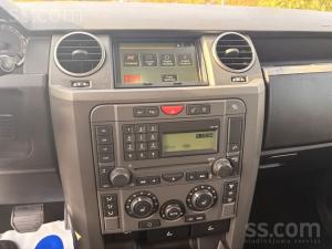 Grey Land Rover Discovery 2005 in Cesis, with an engine capacity of 2.70 L and mileage of 349 thousand km for 4100 €, photo 10 on AUTOMOTO.COM.LV