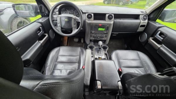 Grey Land Rover Discovery 2005 in Talsi, with an engine capacity of 2.70 L and mileage of 259 thousand km for 4100 €, photo 11 on AUTOMOTO.COM.LV