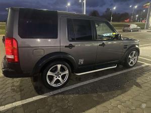 Grey Land Rover Discovery 2006 in Telschi, with an engine capacity of 2.70 L and mileage of 400 thousand km for 3000 €, photo 2 on AUTOMOTO.COM.LV