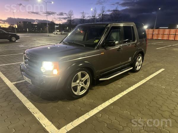 Pelēks Land Rover Discovery 2006 Telšiai, ar dzinēja tilpumu 2.70 L un nobraukumu 400 tūkst. km par 3000 €, foto 2 vietnē AUTOMOTO.COM.LV
