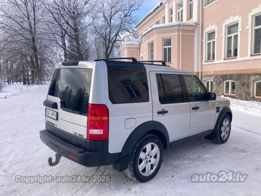 Pelēks Land Rover Discovery 2006 Tallina, ar dzinēja tilpumu 4.40 L un nobraukumu 337 tūkst. km par 6700 €, foto 2 vietnē AUTOMOTO.COM.LV
