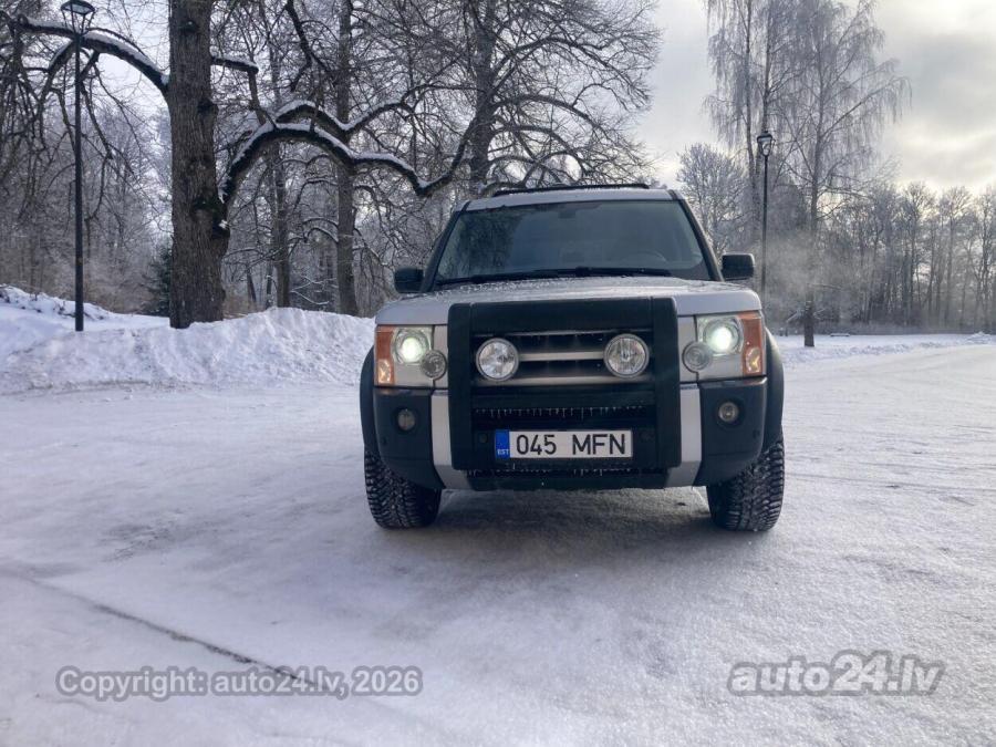 Pelēks Land Rover Discovery 2006 Tallina, ar dzinēja tilpumu 4.40 L un nobraukumu 337 tūkst. km par 6700 €, foto 6 vietnē AUTOMOTO.COM.LV
