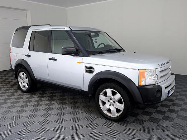 Pelēks Land Rover Discovery 2007 Tallina, ar dzinēja tilpumu 2.70 L un nobraukumu 243 tūkst. km par 1399 €, foto 1 vietnē AUTOMOTO.COM.LV