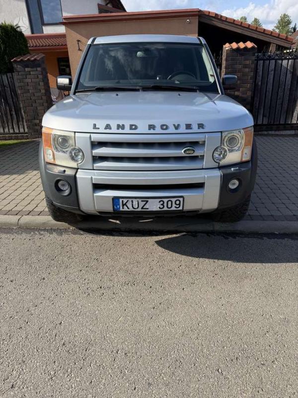 Pelēks Land Rover Discovery 2007 Viļņa, ar dzinēja tilpumu 2.72 L un nobraukumu 369 tūkst. km par 3700 €, foto 1 vietnē AUTOMOTO.COM.LV