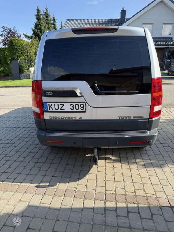 Pelēks Land Rover Discovery 2007 Viļņa, ar dzinēja tilpumu 2.72 L un nobraukumu 369 tūkst. km par 3700 €, foto 6 vietnē AUTOMOTO.COM.LV