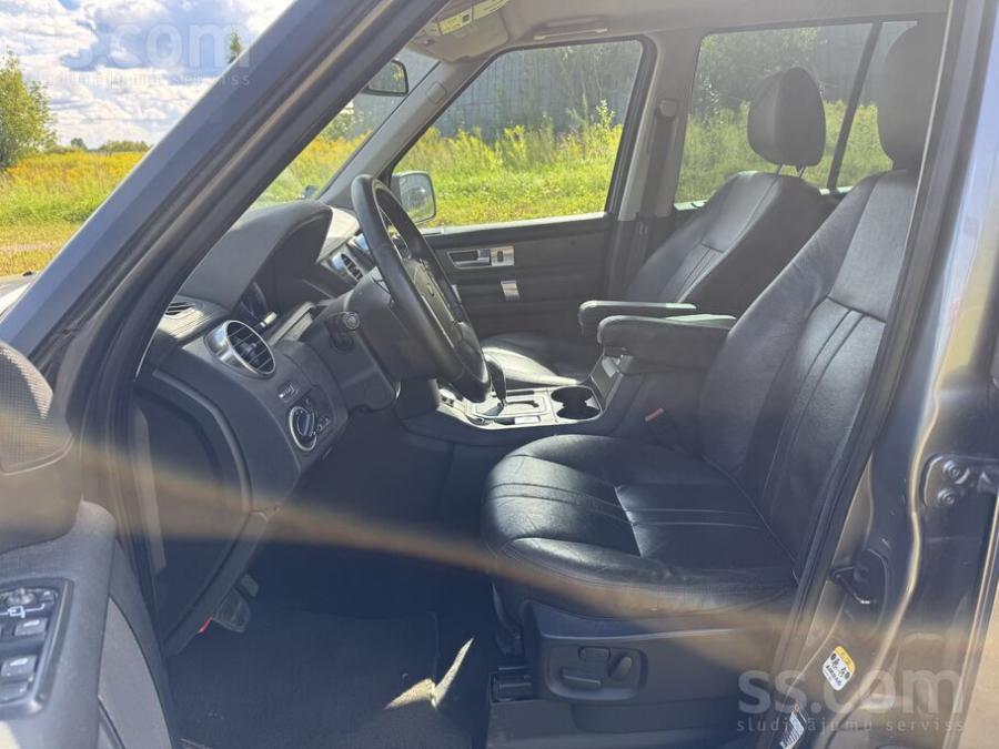 Pelēks Land Rover Discovery 2009 Rīga, ar dzinēja tilpumu 3.00 L un nobraukumu 0 tūkst. km par 3500 €, foto 7 vietnē AUTOMOTO.COM.LV