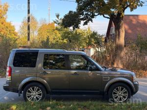 Grey Land Rover Discovery 2009 in Riga, with an engine capacity of 3.00 L and mileage of 284 thousand km for 7200 €, photo 5 on AUTOMOTO.COM.LV