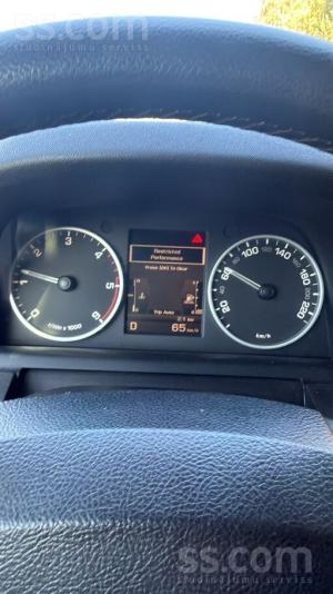 Pelēks Land Rover Discovery 2009 Rīga, ar dzinēja tilpumu 3.00 L un nobraukumu 284 tūkst. km par 7200 €, foto 20 vietnē AUTOMOTO.COM.LV