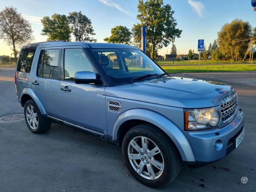 Pelēks Land Rover Discovery 2010 Tauragė, ar dzinēja tilpumu 2.99 L un nobraukumu 170 tūkst. km par 3950 €, foto 1 vietnē AUTOMOTO.COM.LV