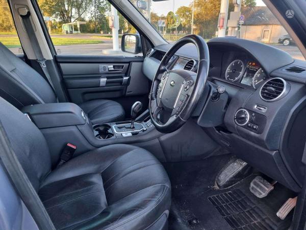 Pelēks Land Rover Discovery 2010 Tauragė, ar dzinēja tilpumu 2.99 L un nobraukumu 170 tūkst. km par 3950 €, foto 10 vietnē AUTOMOTO.COM.LV