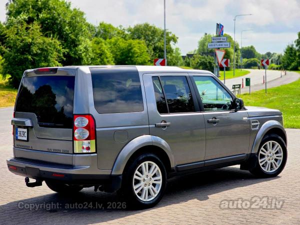 Pelēks Land Rover Discovery 2010 Tallina, ar dzinēja tilpumu 3.00 L un nobraukumu 275 tūkst. km par 5990 €, foto 4 vietnē AUTOMOTO.COM.LV