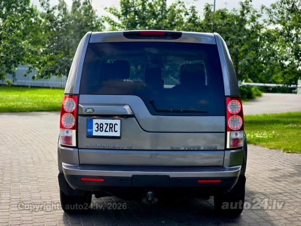 Pelēks Land Rover Discovery 2010 Tallina, ar dzinēja tilpumu 3.00 L un nobraukumu 275 tūkst. km par 5990 €, foto 6 vietnē AUTOMOTO.COM.LV