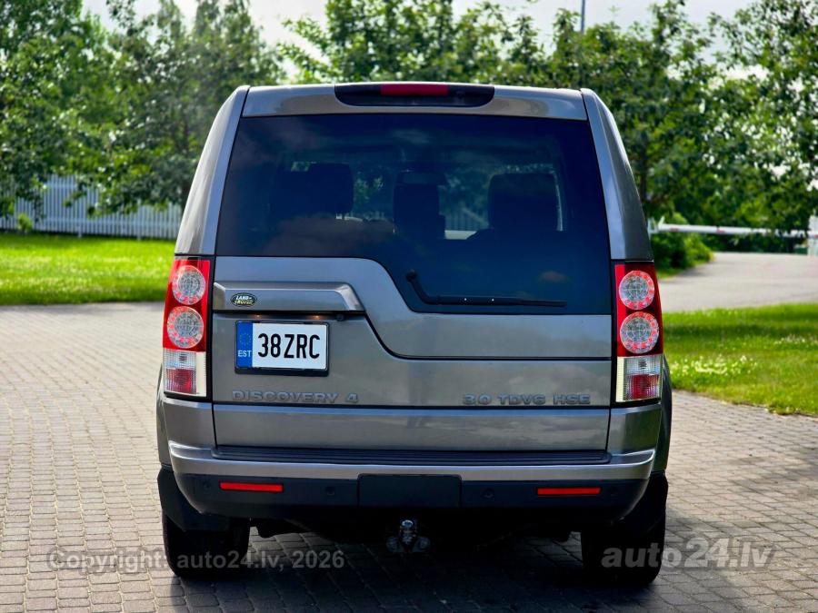Pelēks Land Rover Discovery 2010 Tallina, ar dzinēja tilpumu 3.00 L un nobraukumu 275 tūkst. km par 5990 €, foto 7 vietnē AUTOMOTO.COM.LV