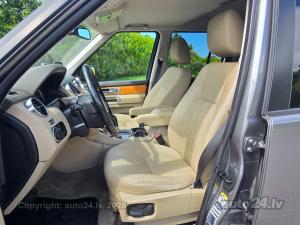 Pelēks Land Rover Discovery 2010 Tallina, ar dzinēja tilpumu 3.00 L un nobraukumu 275 tūkst. km par 5990 €, foto 12 vietnē AUTOMOTO.COM.LV