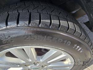 Pelēks Land Rover Discovery 2010 Tallina, ar dzinēja tilpumu 3.00 L un nobraukumu 275 tūkst. km par 5990 €, foto 29 vietnē AUTOMOTO.COM.LV