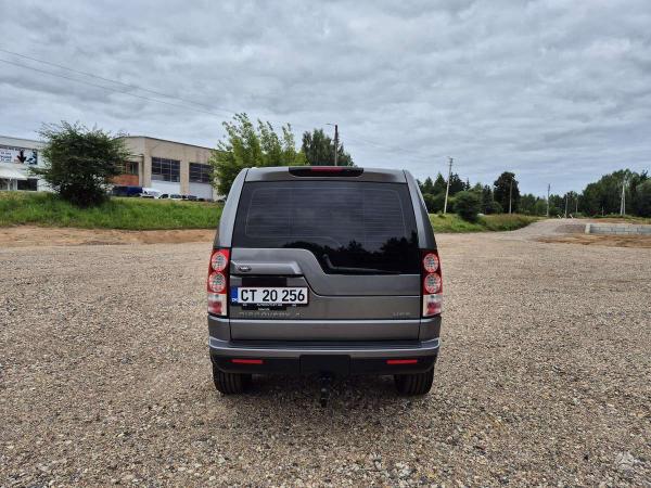 Pelēks Land Rover Discovery 2011 Utena, ar dzinēja tilpumu 2.99 L un nobraukumu 336 tūkst. km par 6990 €, foto 7 vietnē AUTOMOTO.COM.LV