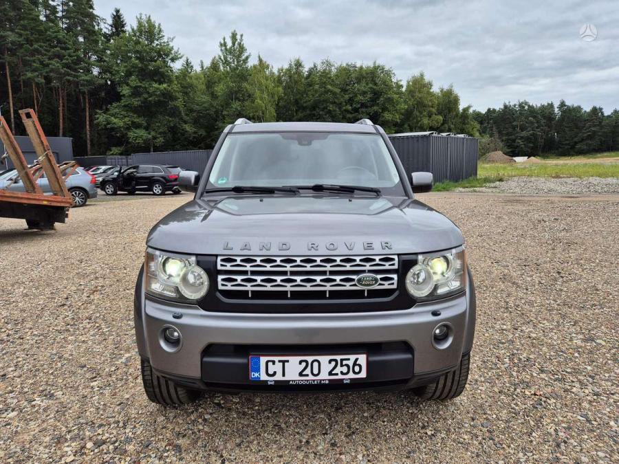 Pelēks Land Rover Discovery 2011 Utena, ar dzinēja tilpumu 2.99 L un nobraukumu 336 tūkst. km par 6990 €, foto 10 vietnē AUTOMOTO.COM.LV