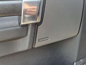 Pelēks Land Rover Discovery 2011 Utena, ar dzinēja tilpumu 2.99 L un nobraukumu 336 tūkst. km par 6990 €, foto 17 vietnē AUTOMOTO.COM.LV