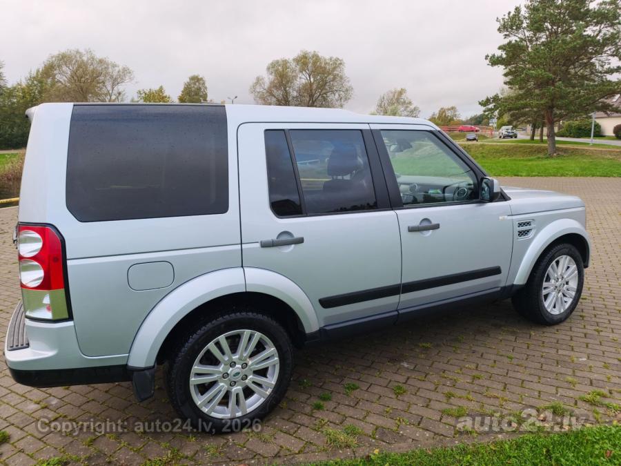 Pelēks Land Rover Discovery 2011 Kuresāre, ar dzinēja tilpumu 3.00 L un nobraukumu 252 tūkst. km par 8999 €, foto 5 vietnē AUTOMOTO.COM.LV