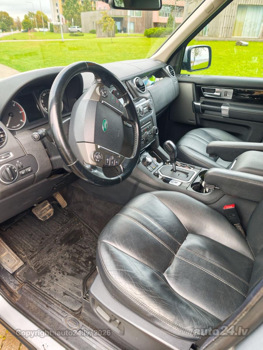 Pelēks Land Rover Discovery 2011 Kuresāre, ar dzinēja tilpumu 3.00 L un nobraukumu 252 tūkst. km par 8999 €, foto 12 vietnē AUTOMOTO.COM.LV