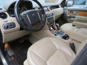 Grey Land Rover Discovery 2012 in Riga, with an engine capacity of 3.00 L and mileage of 190 thousand km for 9750 €, photo 13 on AUTOMOTO.COM.LV