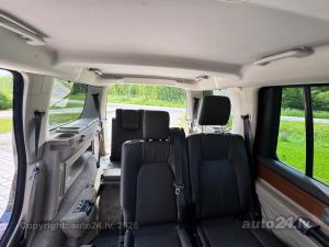 Grey Land Rover Discovery 2013 in Tallinn, with an engine capacity of 3.00 L and mileage of 330 thousand km for 10500 €, photo 6 on AUTOMOTO.COM.LV