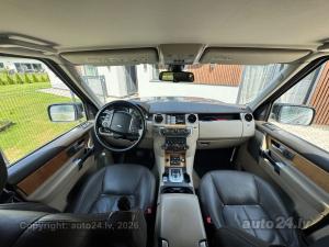Grey Land Rover Discovery 2013 in Tallinn, with an engine capacity of 3.00 L and mileage of 330 thousand km for 10500 €, photo 20 on AUTOMOTO.COM.LV