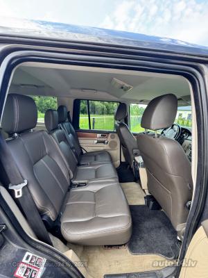 Grey Land Rover Discovery 2013 in Tallinn, with an engine capacity of 3.00 L and mileage of 330 thousand km for 10500 €, photo 22 on AUTOMOTO.COM.LV