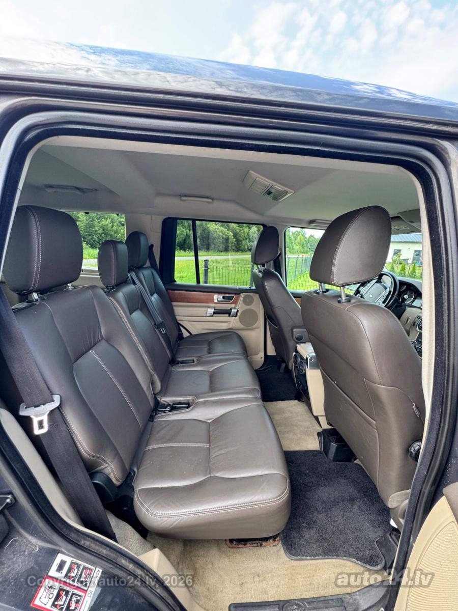 Grey Land Rover Discovery 2013 in Tallinn, with an engine capacity of 3.00 L and mileage of 330 thousand km for 10500 €, photo 22 on AUTOMOTO.COM.LV