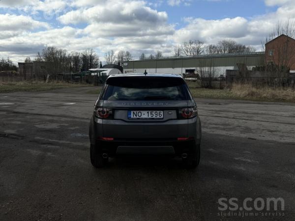 Grey Land Rover Discovery 2015 in Ogre, with an engine capacity of 2.00 L and mileage of 150 thousand km for 11950 €, photo 6 on AUTOMOTO.COM.LV
