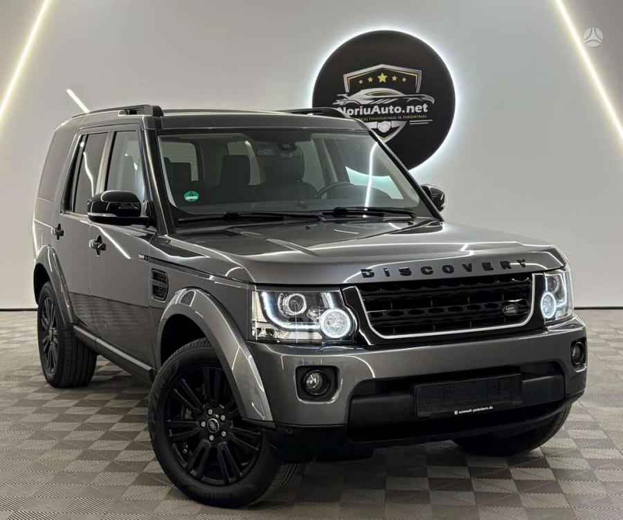 Grey Land Rover Discovery 2015 in Marijampole, with an engine capacity of 2.99 L and mileage of 214 thousand km for 14999 €, photo 1 on AUTOMOTO.COM.LV