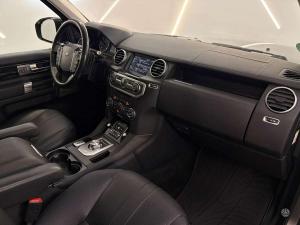 Grey Land Rover Discovery 2015 in Marijampole, with an engine capacity of 2.99 L and mileage of 214 thousand km for 14999 €, photo 17 on AUTOMOTO.COM.LV