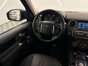Grey Land Rover Discovery 2015 in Marijampole, with an engine capacity of 2.99 L and mileage of 214 thousand km for 14999 €, photo 20 on AUTOMOTO.COM.LV