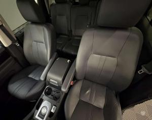 Grey Land Rover Discovery 2015 in Marijampole, with an engine capacity of 2.99 L and mileage of 214 thousand km for 14999 €, photo 26 on AUTOMOTO.COM.LV