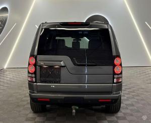 Grey Land Rover Discovery 2015 in Marijampole, with an engine capacity of 2.99 L and mileage of 214 thousand km for 14999 €, photo 32 on AUTOMOTO.COM.LV