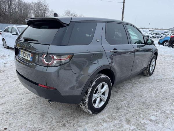 Grey Land Rover Discovery 2016 in Taurage, with an engine capacity of 2.00 L and mileage of 143 thousand km for 9900 €, photo 4 on AUTOMOTO.COM.LV