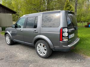 Grey Land Rover Discovery 2016 in Parnu, with an engine capacity of 3.00 L and mileage of 178 thousand km for 30500 €, photo 4 on AUTOMOTO.COM.LV