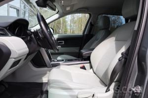 Pelēks Land Rover Discovery 2016 Rīga, ar dzinēja tilpumu 2.00 L un nobraukumu 92 tūkst. km par 12995 €, foto 12 vietnē AUTOMOTO.COM.LV