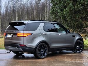 Pelēks Land Rover Discovery 2017 Preiļi, ar dzinēja tilpumu 3.00 L un nobraukumu 220 tūkst. km par 21400 €, foto 6 vietnē AUTOMOTO.COM.LV