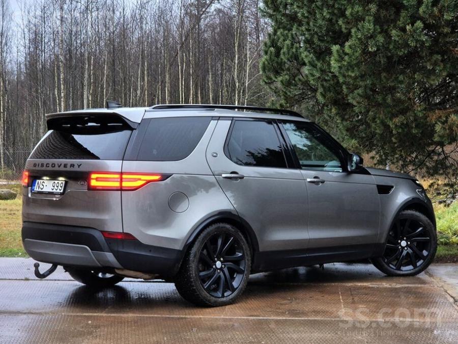 Pelēks Land Rover Discovery 2017 Preiļi, ar dzinēja tilpumu 3.00 L un nobraukumu 220 tūkst. km par 21400 €, foto 6 vietnē AUTOMOTO.COM.LV
