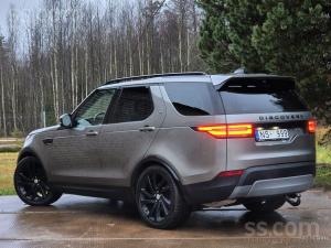 Pelēks Land Rover Discovery 2017 Preiļi, ar dzinēja tilpumu 3.00 L un nobraukumu 220 tūkst. km par 21400 €, foto 7 vietnē AUTOMOTO.COM.LV