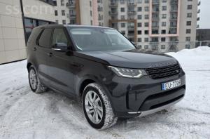Grey Land Rover Discovery 2017 in Riga, with an engine capacity of 3.00 L and mileage of 200 thousand km for 20490 €, photo 2 on AUTOMOTO.COM.LV
