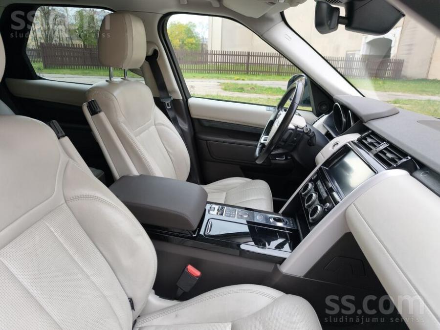 Pelēks Land Rover Discovery 2017 Rīga, ar dzinēja tilpumu 2.00 L un nobraukumu 156 tūkst. km par 18900 €, foto 11 vietnē AUTOMOTO.COM.LV