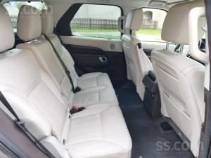 Pelēks Land Rover Discovery 2017 Rīga, ar dzinēja tilpumu 2.00 L un nobraukumu 156 tūkst. km par 18900 €, foto 12 vietnē AUTOMOTO.COM.LV