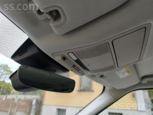 Pelēks Land Rover Discovery 2017 Rīga, ar dzinēja tilpumu 2.00 L un nobraukumu 156 tūkst. km par 18900 €, foto 19 vietnē AUTOMOTO.COM.LV