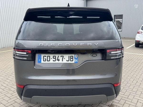Grey Land Rover Discovery 2017 in Taurage, with an engine capacity of 2.00 L and mileage of 173 thousand km for 15750 €, photo 6 on AUTOMOTO.COM.LV